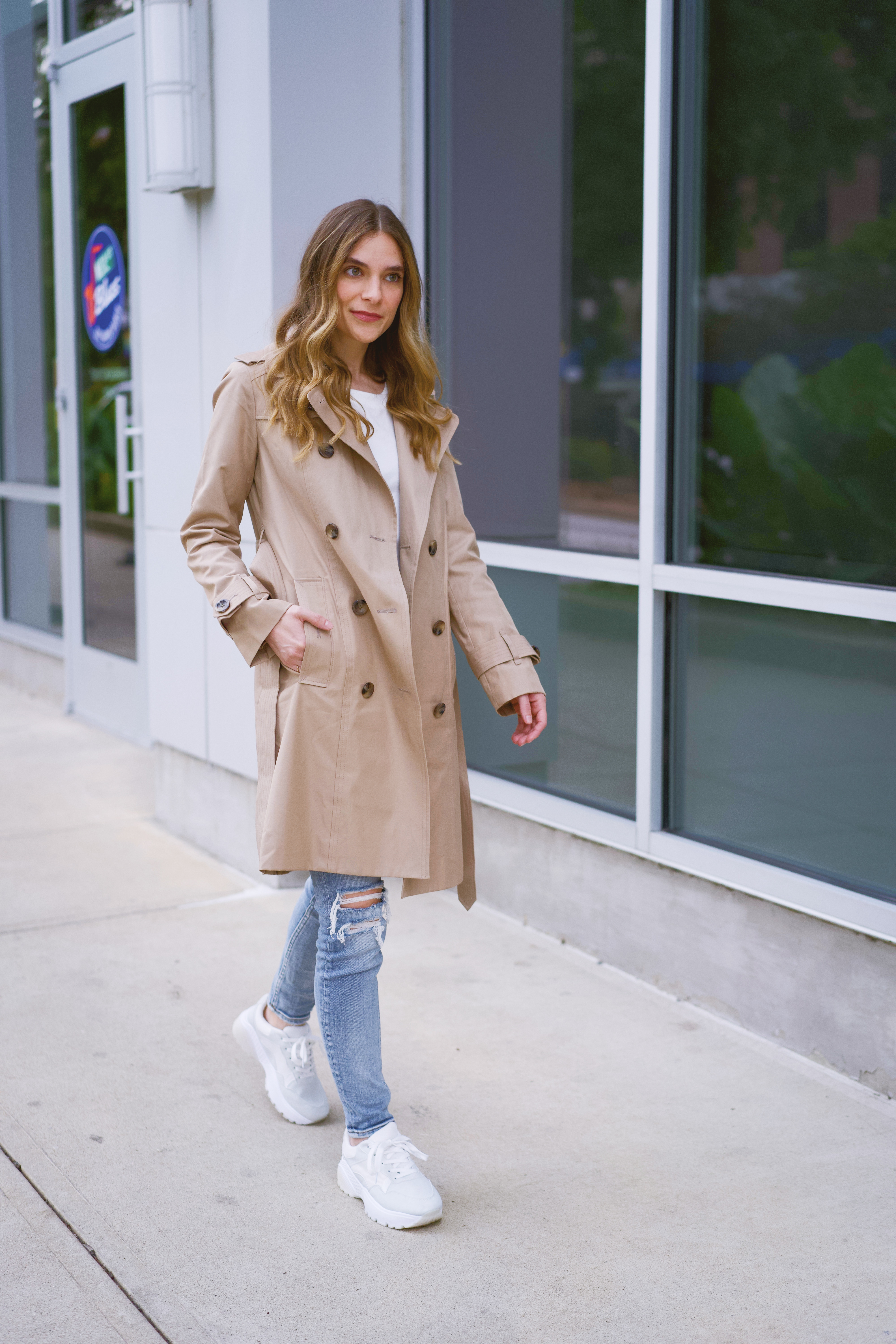 White Sneakers My Favorite Shoe For Spring - Cassie Brady